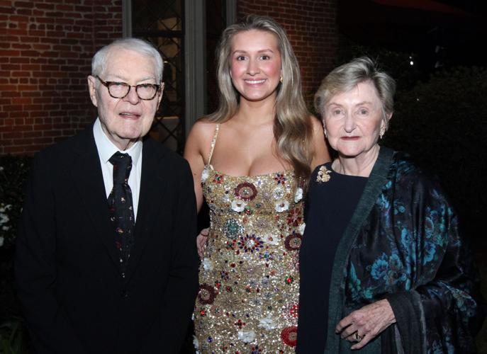 Nell Nolan: 6 Plaza debs, Singley deb, Delmer tea | Entertainment/Life ...