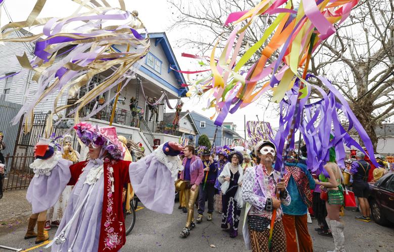 Society of St. Anne parade marches in New Orleans streets | Mardi Gras ...