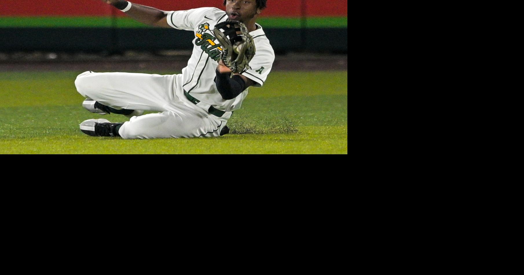 Tulane loses to Dayton in 11 innings despite late dramatics from ...