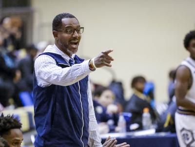 Holy Cross upsets Jesuit, spoils Jays' shot at league crown | Prep ...