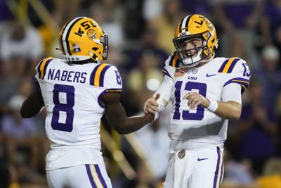 LSU vs Wisconsin prediction, odds: ReliaQuest Bowl preview | Sports ...