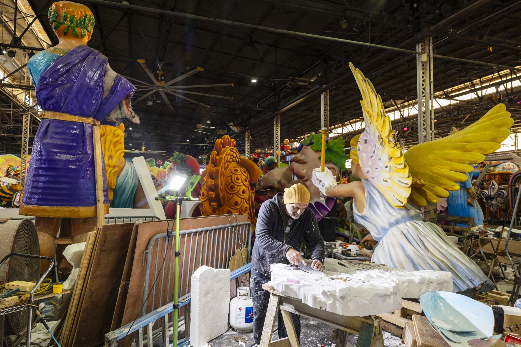 New Orleans Mardi Gras float builder Kern Studios expands | Business ...