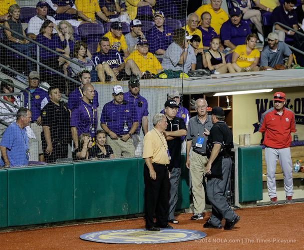 LSU's Tyler Moore gets inside-the-park home run amid controversy | In ...