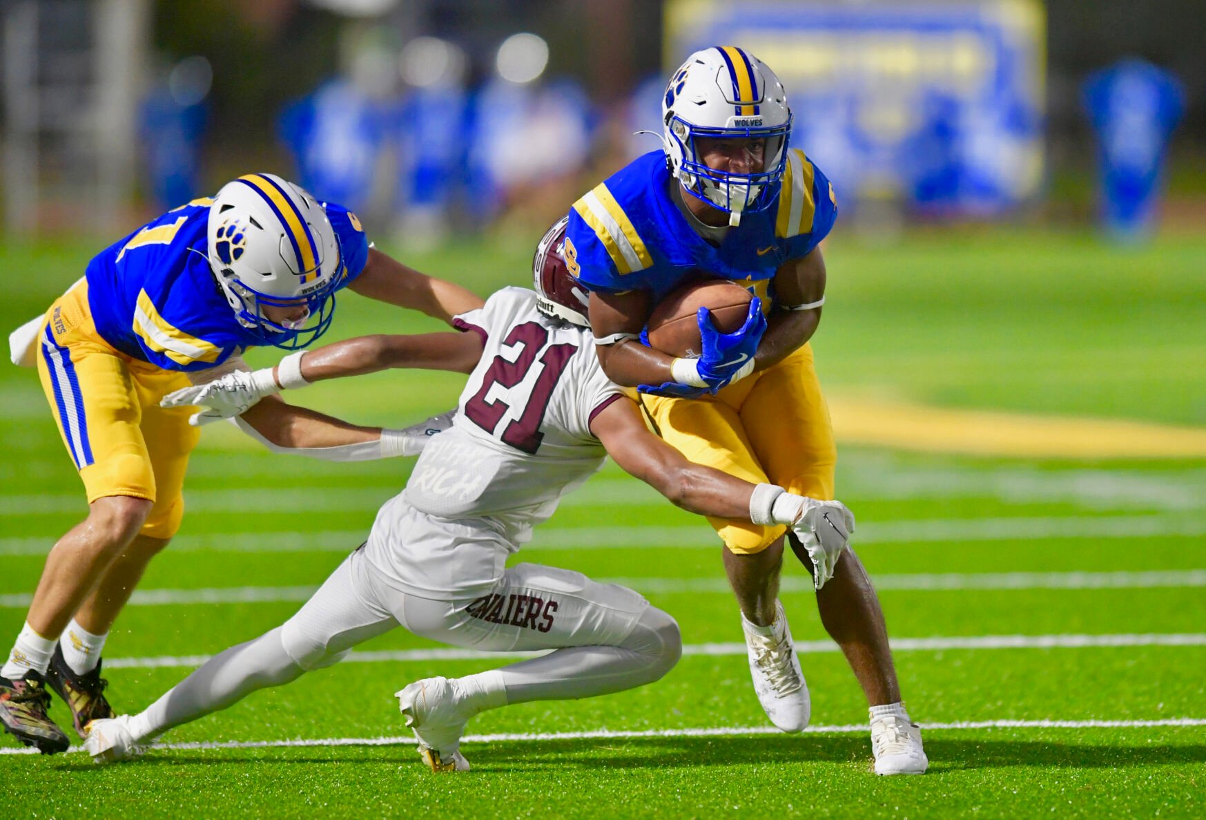 Late interception seals St. Paul's win vs. De La Salle | Prep Sports ...