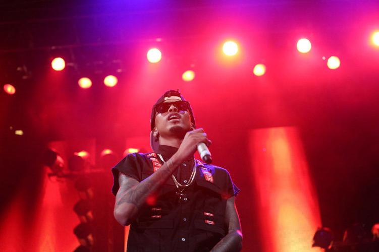 Lil Weezyana Fest with DJ Jubilee, Hot Boys, Master P and Drake: First ...