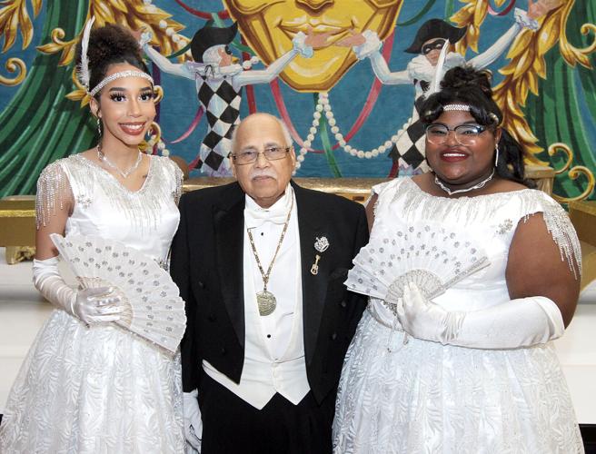 Nell Nolan: Original Illinois Club ball; Torie Joseph OIC deb | Parties ...