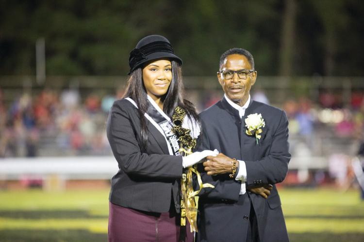 Homecoming 2017: Salmen High crowns its queen | Education | nola.com