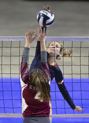 Sophia Bonnaffee puts the exclamation point on Hannan's second straight ...