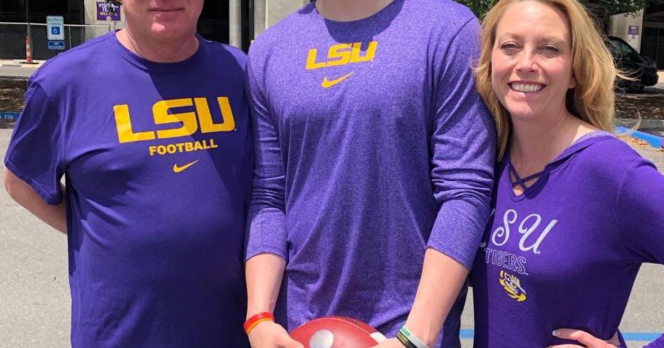Meet the Burrows: LSU's newest quarterback has the whole family in ...