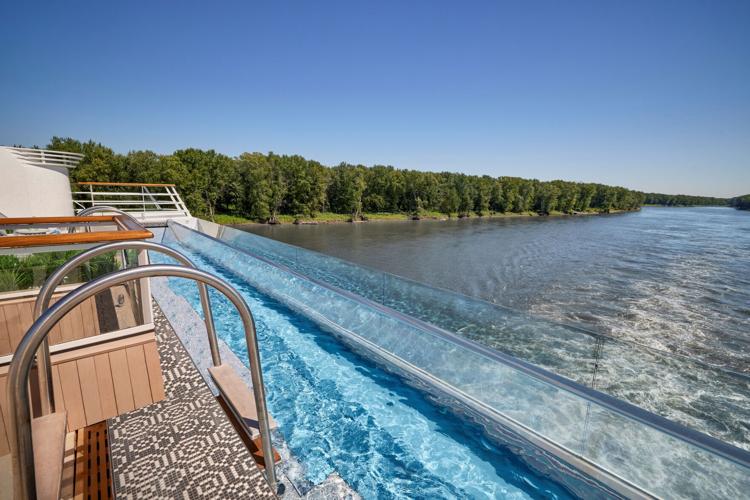 Sleek new cruise ships return to the Mississippi River | Entertainment ...