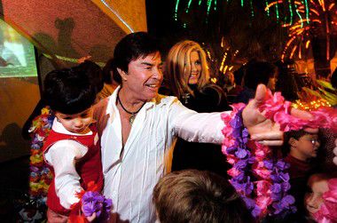 Al Copeland memorial would be statue, stage in Lafreniere Park | Local ...