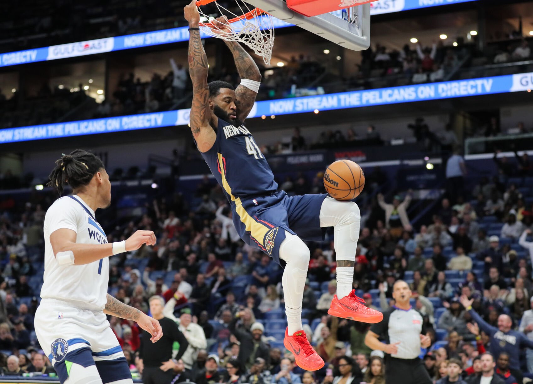 NO.pelicanstimberwolves.120325.1485.jpg | | nola.com