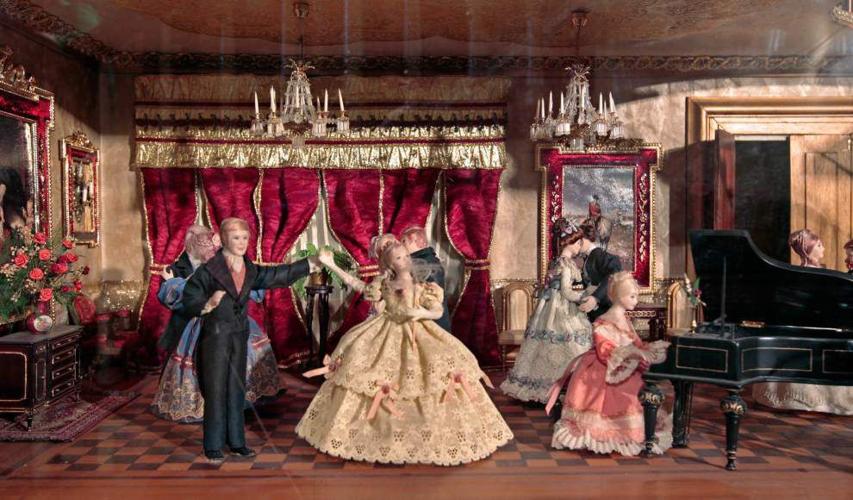 For Bonnie Broel, special occasions mark a lifetime on St. Charles ...