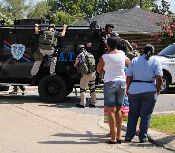 JPSO SWAT roll in Marrero ends peacefully | Crime/Police | nola.com