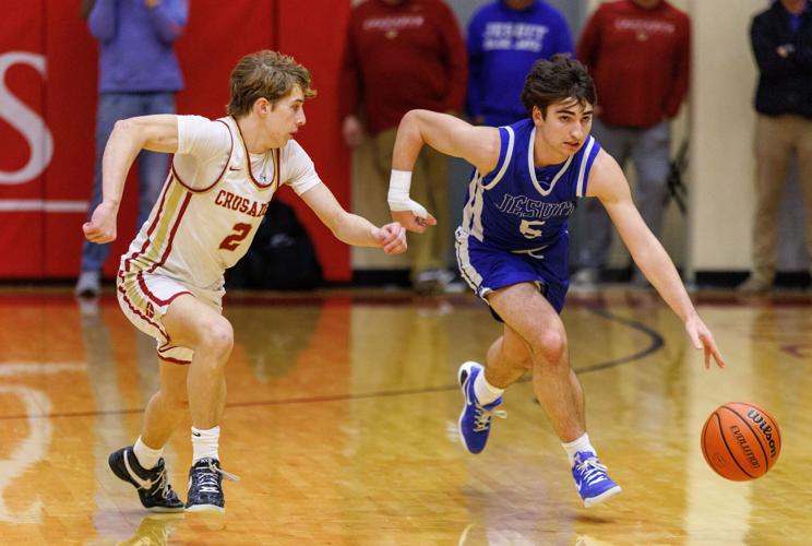 Sven Jensen scores 18 for Jesuit in win at Brother Martin | Prep Sports ...