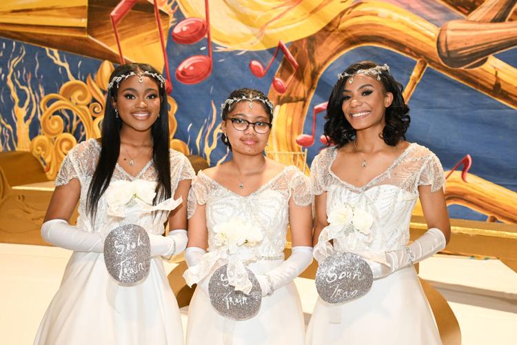 Nell Nolan: Original Illinois Club Ball; OIC queen's party ...