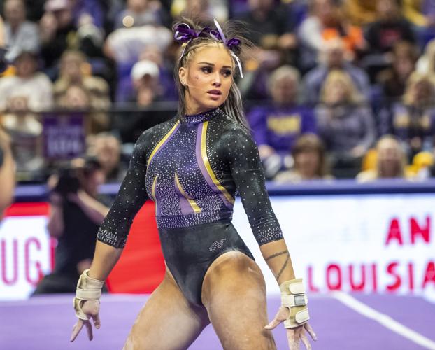 LSU gymnast KJ Johnson out 4-6 weeks with broken foot | LSU | nola.com