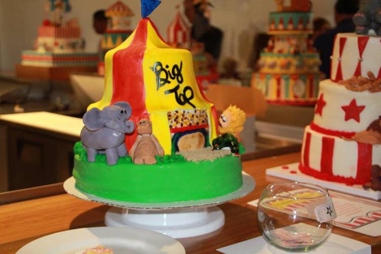 Cake Fest: Decorators compete, cake lovers win at Big Top Cake contest ...