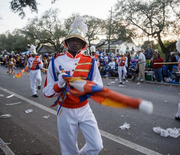Photos: What a night for Bacchus! Great weather, huge crowds for super ...