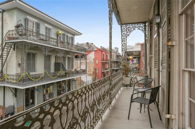 Famed jazzman Tim Laughlin is at home in the Quarter on 'the most ...