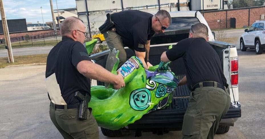 Stolen gator statue in Lake Charles found after over a week | Lake ...