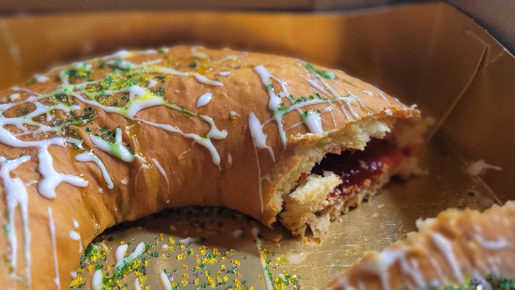 King cake of the day: Norma's Sweets Bakery guava king cake | Mardi ...