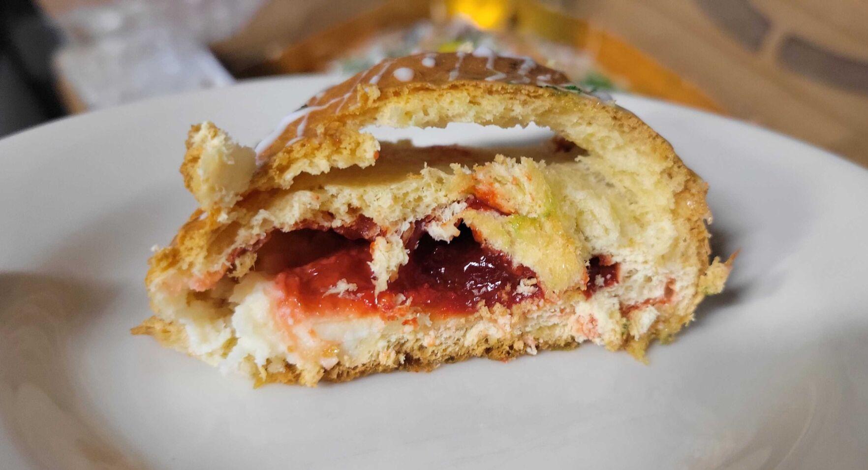King cake of the day: Norma's Sweets Bakery guava king cake | Mardi ...