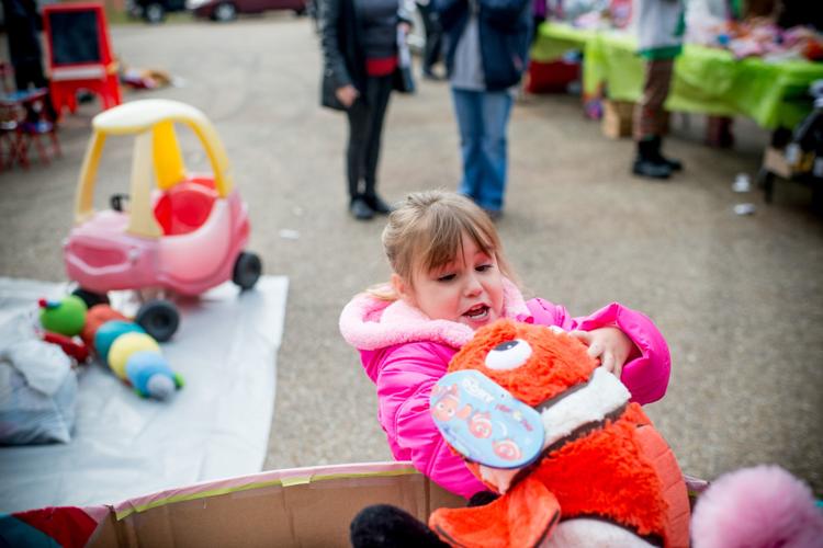 Tinker Elves once again making Christmas merry for Slidell families ...