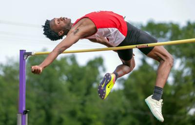 John Curtis' Kyron Sumler tops 7 feet in high jump | Prep Sports | nola.com