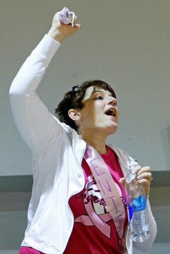 Destrehan volleyball coach Alexis Keller leads team while mom continues ...