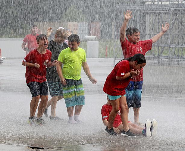 Junior firefighter camp wraps up with water play | St. Tammany ...
