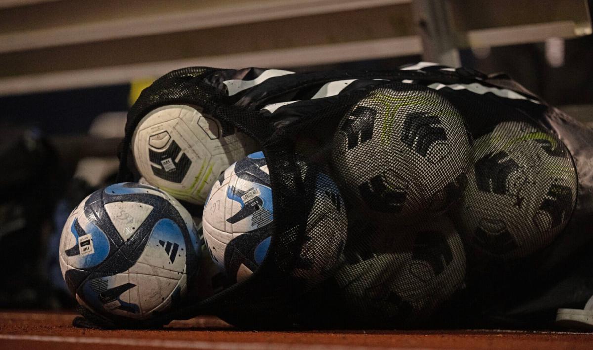 Boys soccer playoffs pit Catholic League, New Orleans rivals in state ...