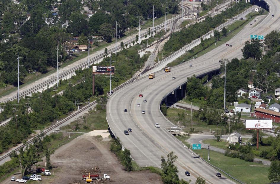 NOLA's Earhart Expressway honors La. Sen. Hank Lauricella | Blake ...