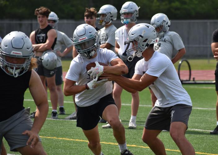 Lakeshore football players ready to pull double duty | St. Tammany ...