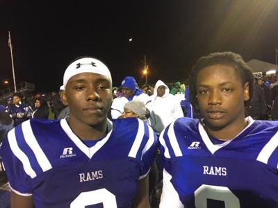 West St. John 26, Jonesboro-Hodge 6: Defense, Niko Davis' 2 TDs propel ...
