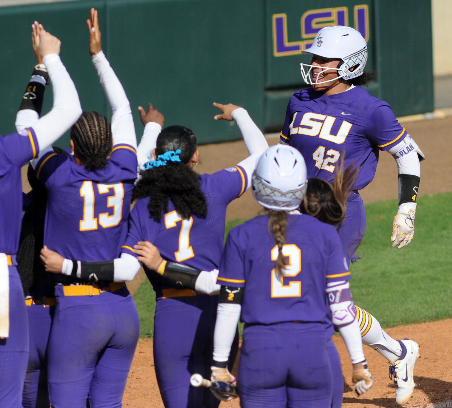 LSU softball team beats Charlotte, Central Arkansas | LSU | nola.com