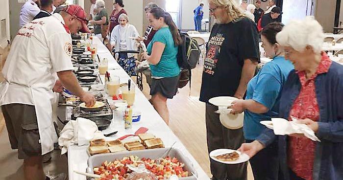 Volunteers "roar" in Randolph | News | norfolkdailynews.com