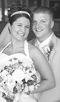 Jenna Showalter, Jeremy Poulsen | Celebrations | norfolkdailynews.com