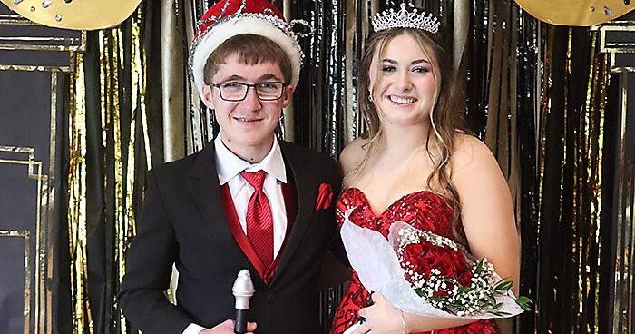 Norfolk Catholic prom | | norfolkdailynews.com