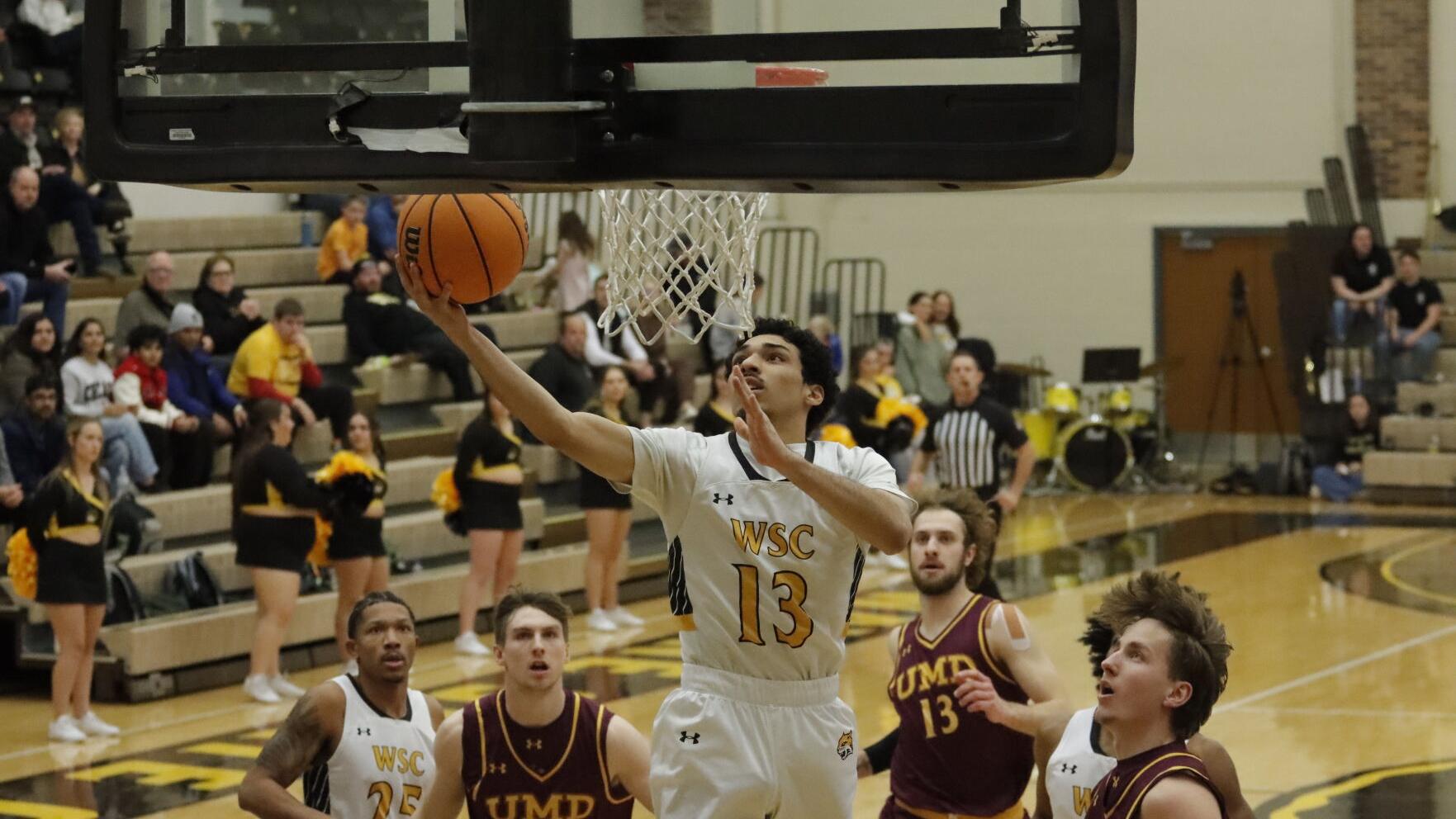 Wayne State splits with Minnesota Duluth | Select | norfolkdailynews.com