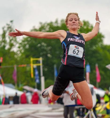 West Holt girls extend relay success with 4x800 gold | Select ...