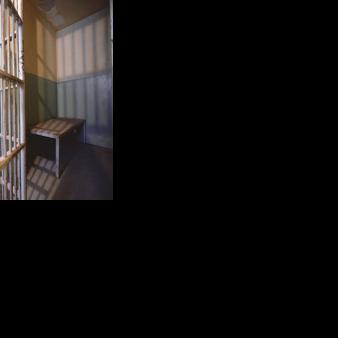 Inmate accused of threatening deputy’s life, throwing urine at his face ...