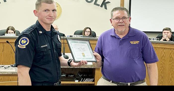 Firefighter receives award from Noon Optimist Club | News ...