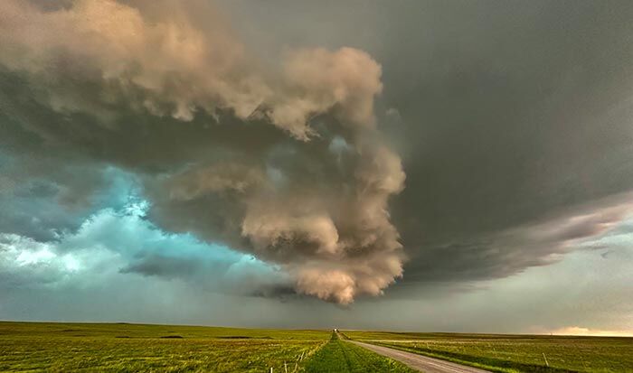 Elementary school friendship guides Norfolk pair into storm chasing ...