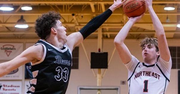 Nationally ranked DMACC basketball teams defeat Northeast | Select ...
