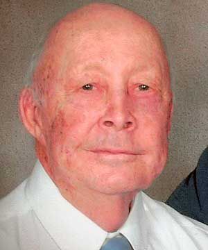 Wayne Elliott | Obituaries | norfolkdailynews.com