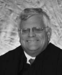 Judge found dead in Omaha courthouse; no crime suspected ...