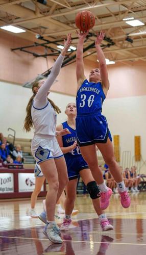 Archangels Catholic surges past Wynot | Select | norfolkdailynews.com