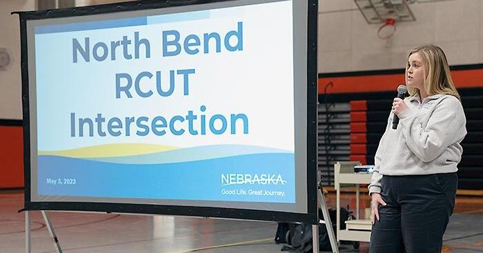 North Bend students learn about RCUT at highway intersection | News ...