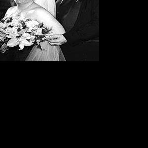 Kristen Johnston, Paul Rosner | Celebrations | norfolkdailynews.com